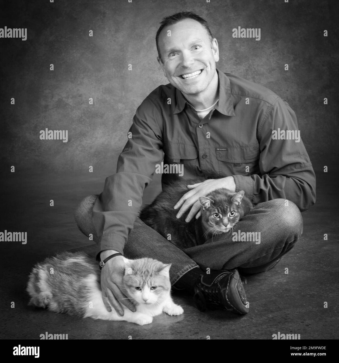 One legged man hi-res stock photography and images - Alamy