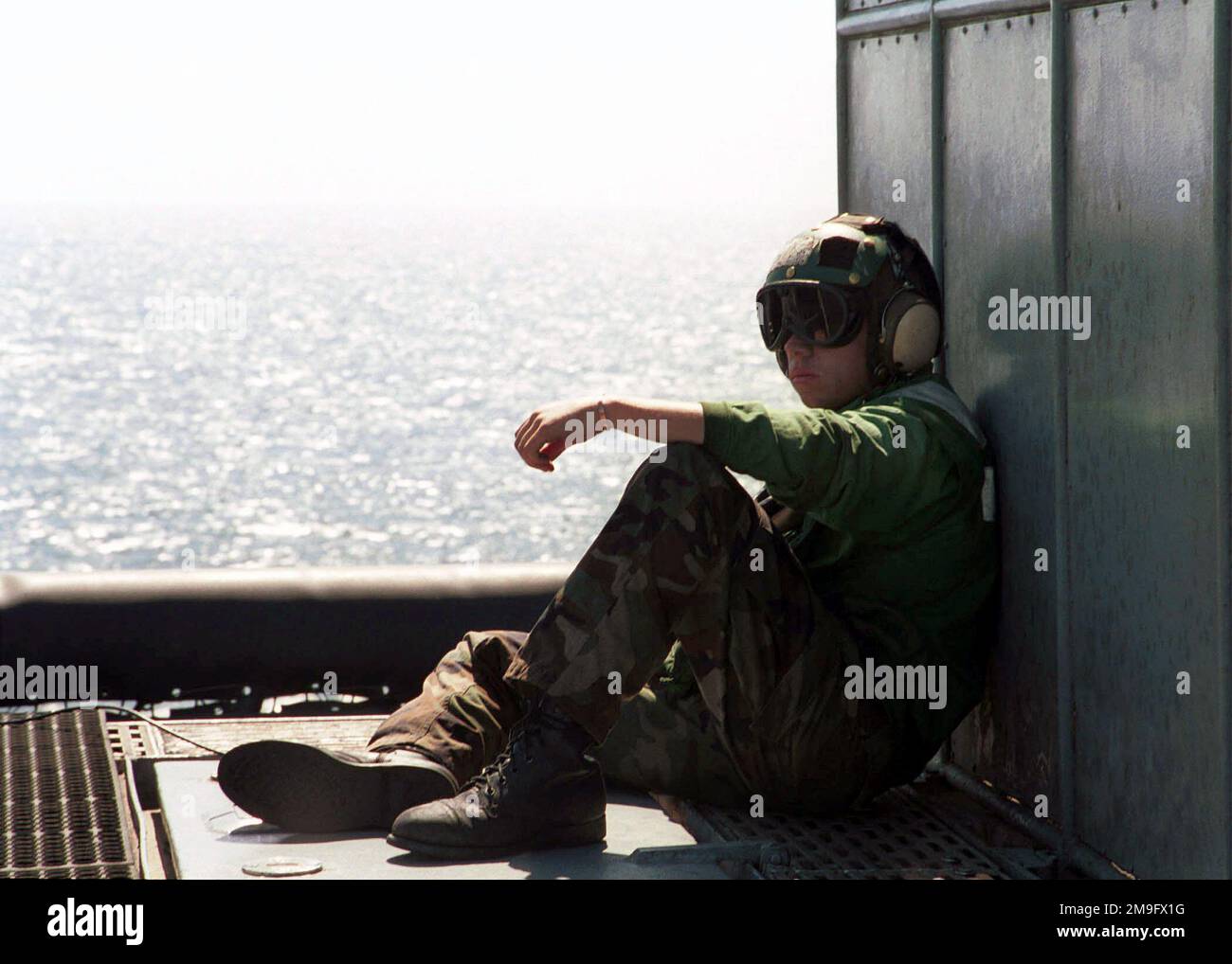 Aviation Boatswain's Mate (Landing and Recovery Equipment) Third Class ...