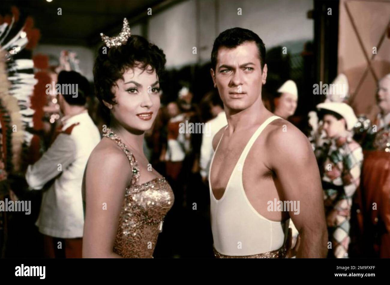 TRAPEZE 1956 United Artists film with Gina Lollobrigida and Tony Curtis Stock Photo - Alamy
