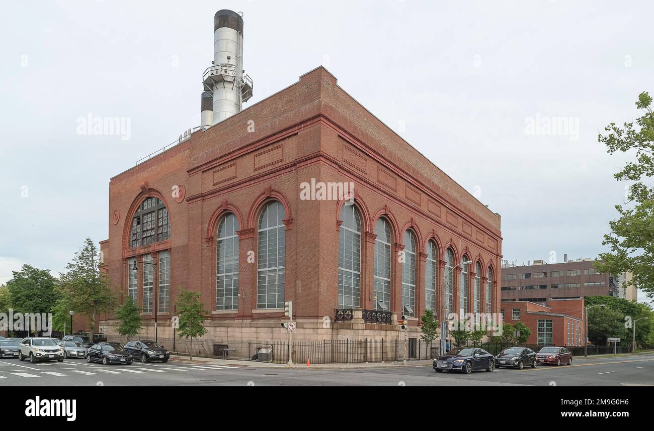Side view of building hi-res stock photography and images - Alamy