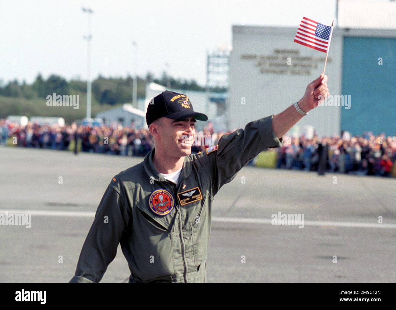 010414-N-6436W-001. Subject Operation/Series: VALIANT RETURN Base ...