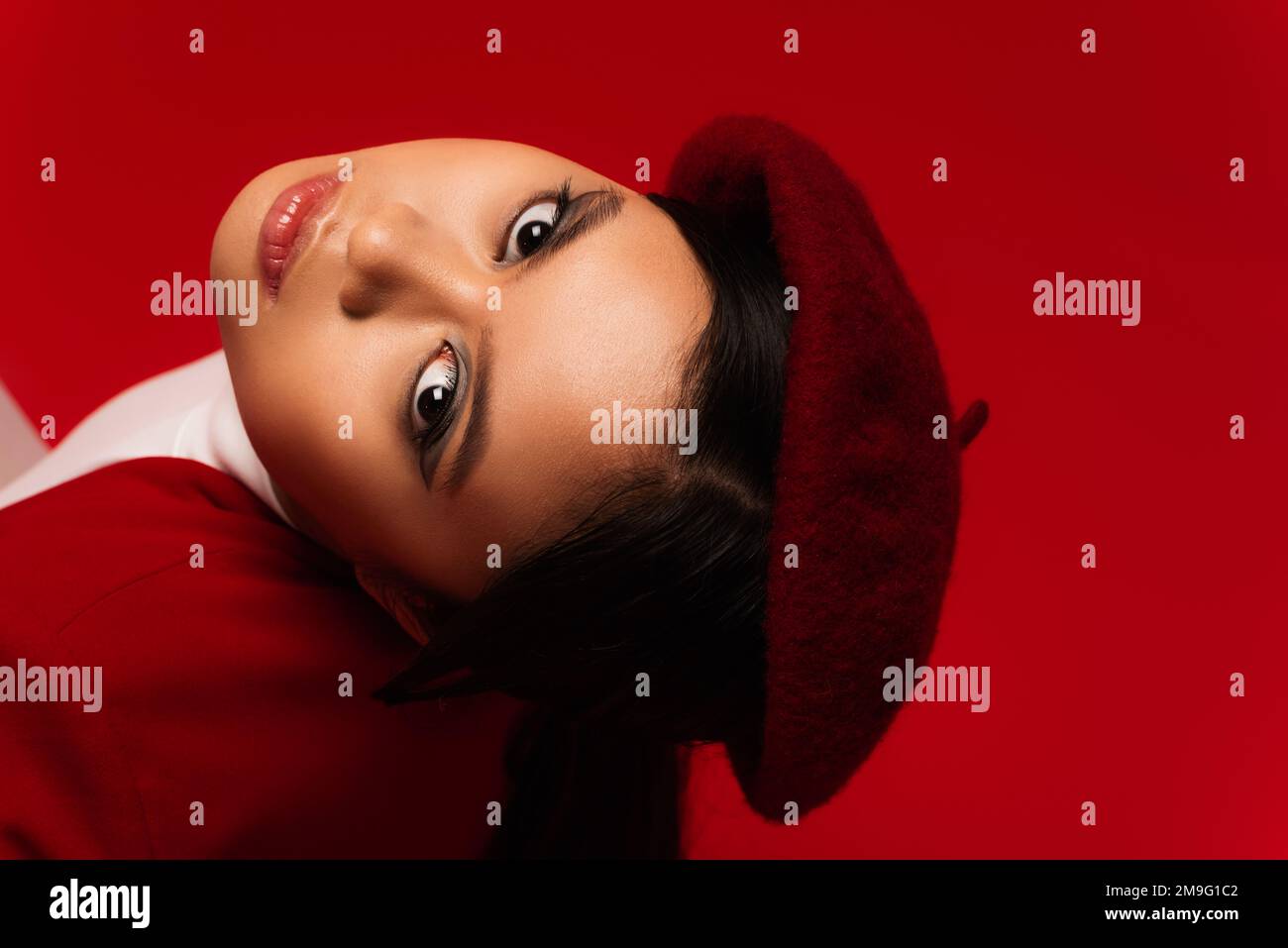 Asian model portrait studio hi-res stock photography and images - Alamy