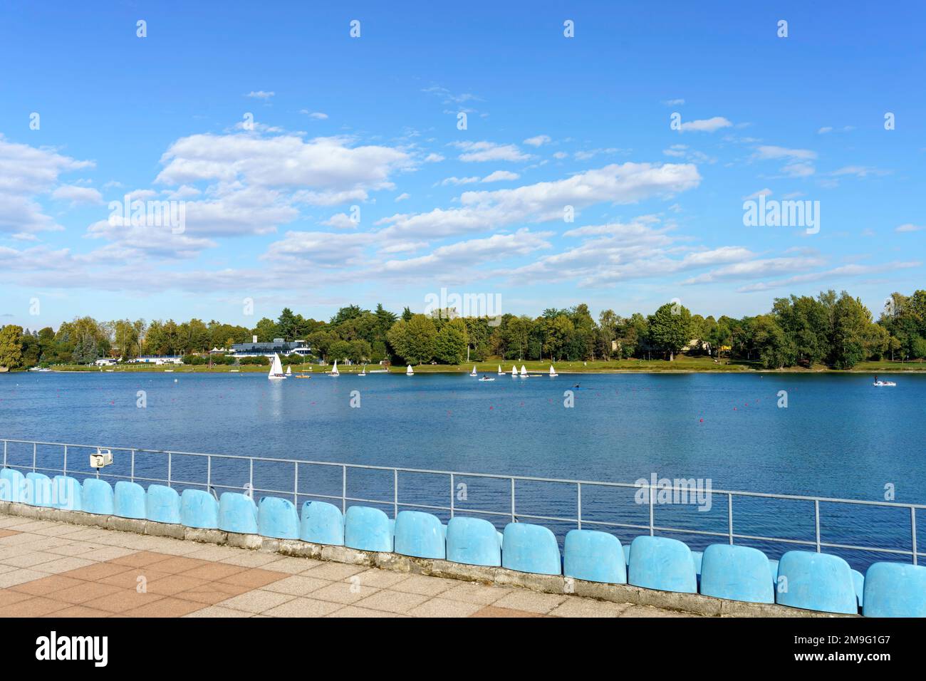 Idroscalo park hi-res stock photography and images - Alamy
