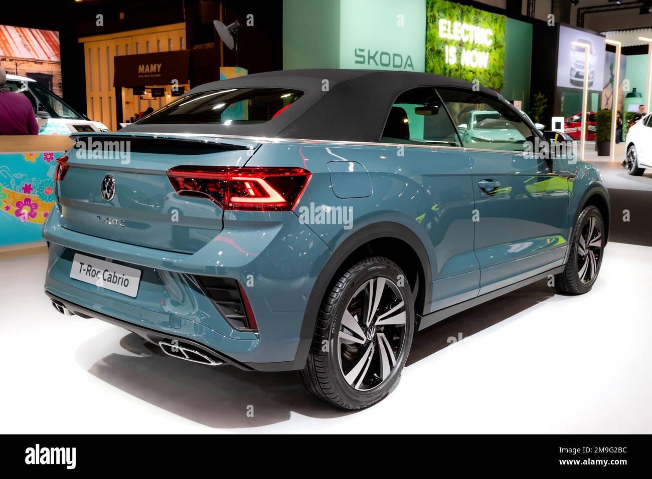 New Volkswagen T-Roc Cabrio subcompact crossover SUV car showcased at ...