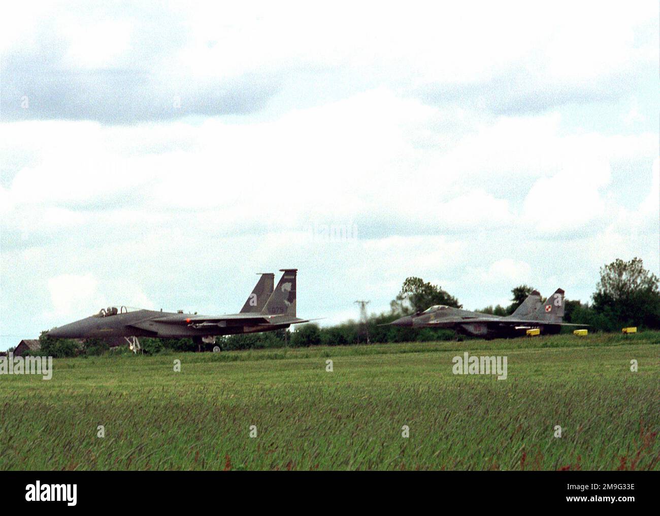 An F-15 from the 173rd Fighter Wing, Oregon Air National Guard is ...