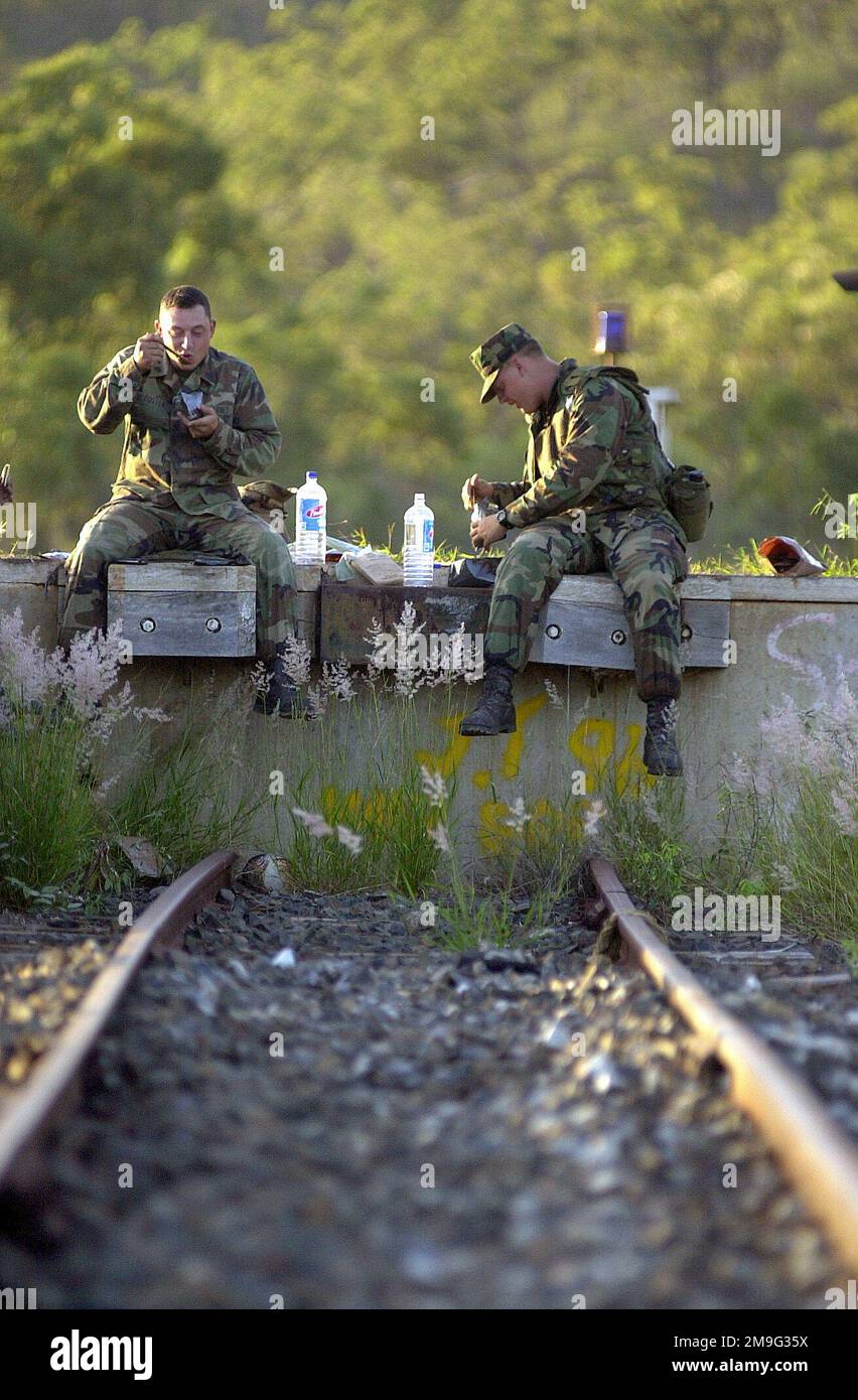Tandem thrust 03 hi-res stock photography and images - Alamy
