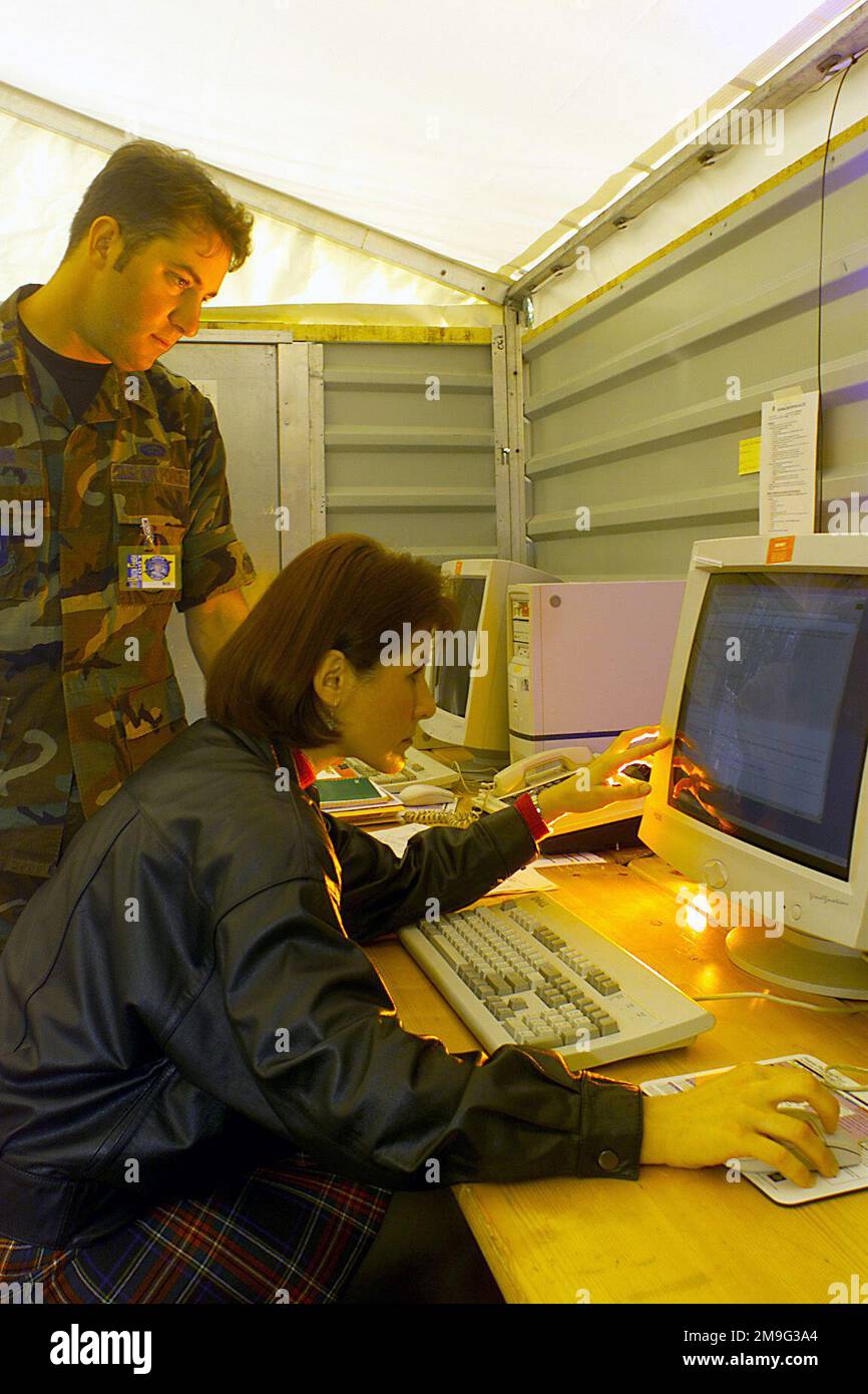 010501-F-0697K-021. Subject Operation/Series: UNION FLASH 01 Base ...