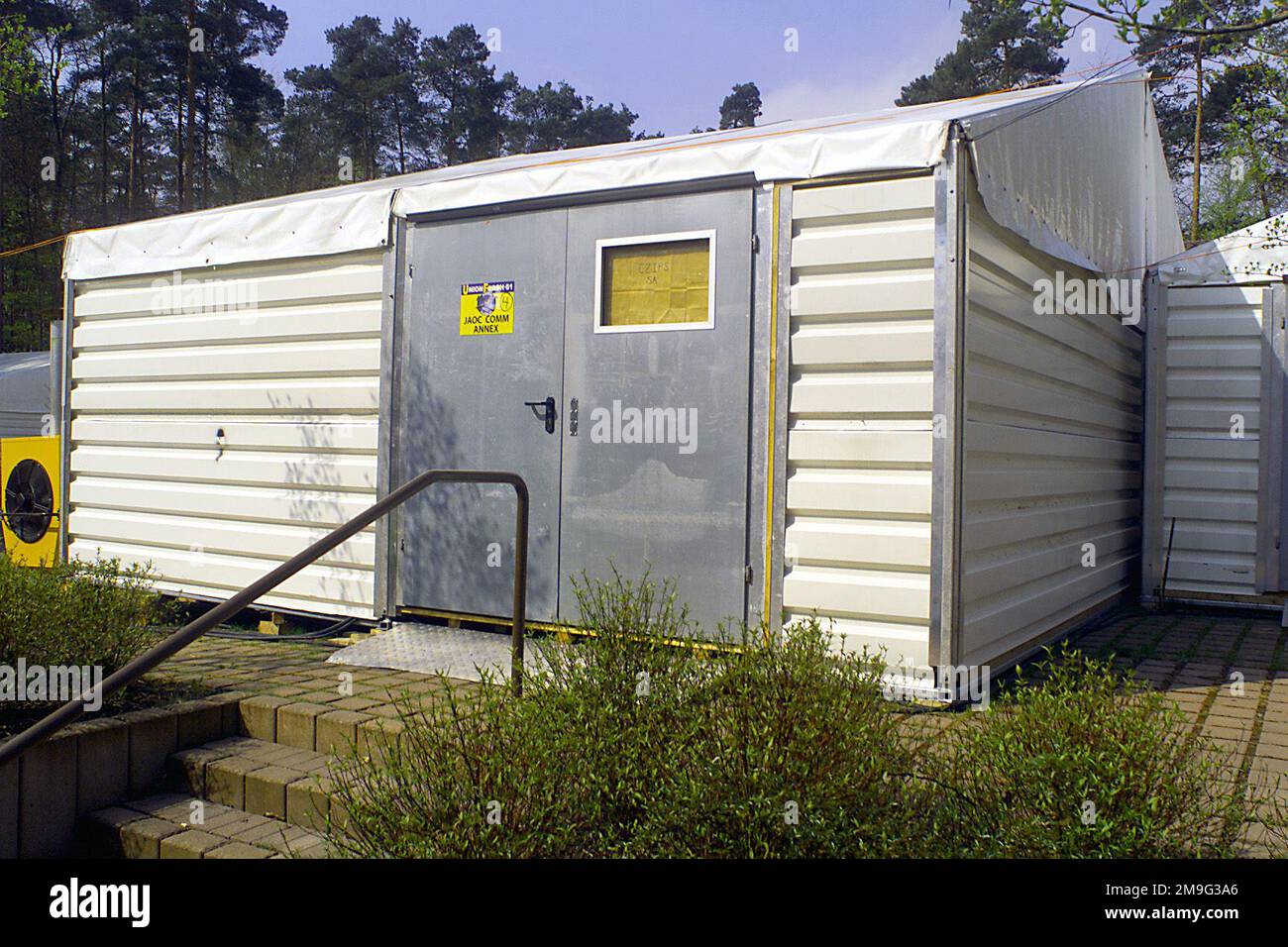 010501-F-0697K-025. Subject Operation/Series: UNION FLASH 01 Base ...