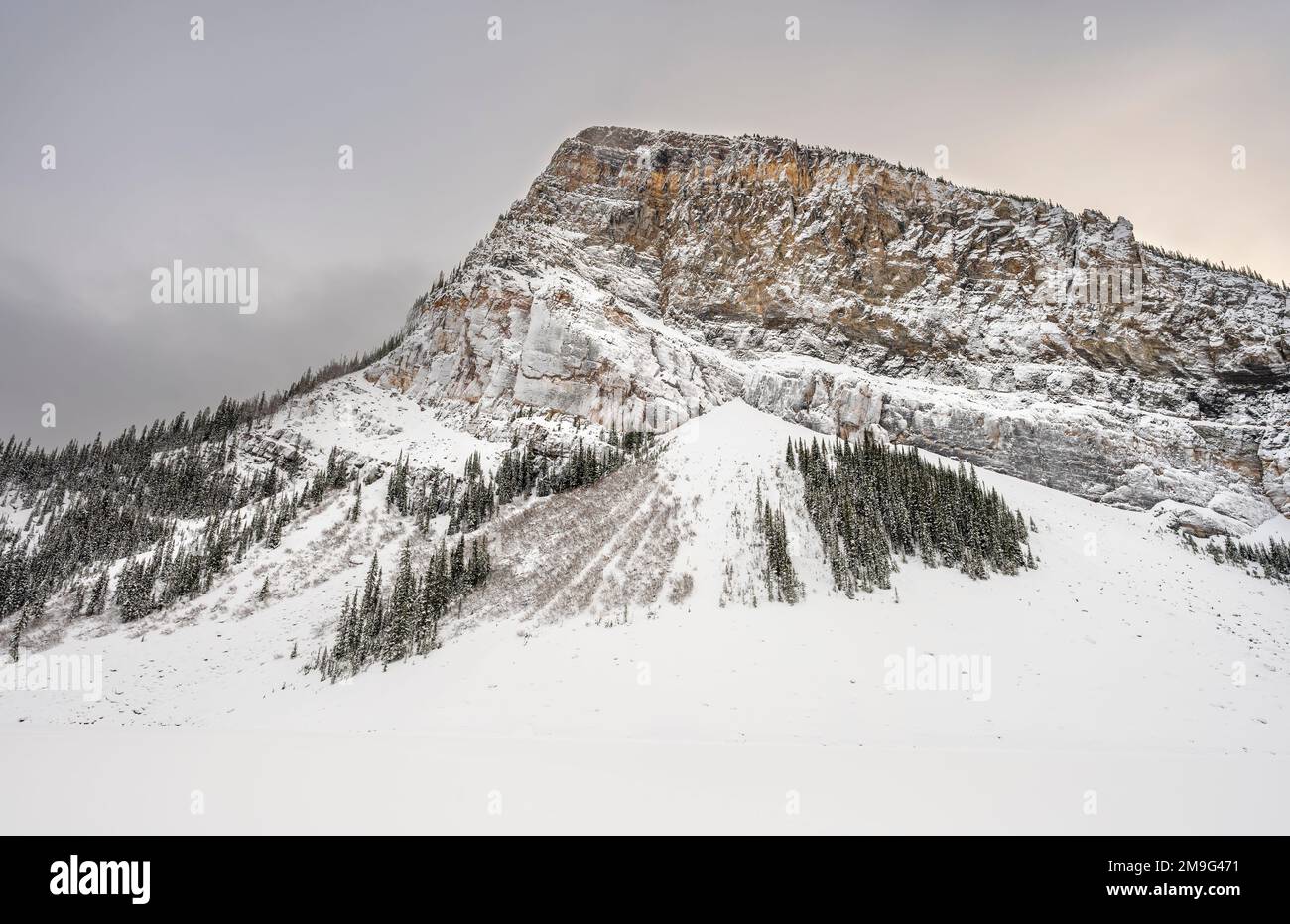 View of frost and snow covered Fairview Mountain at Lake Louise in ...