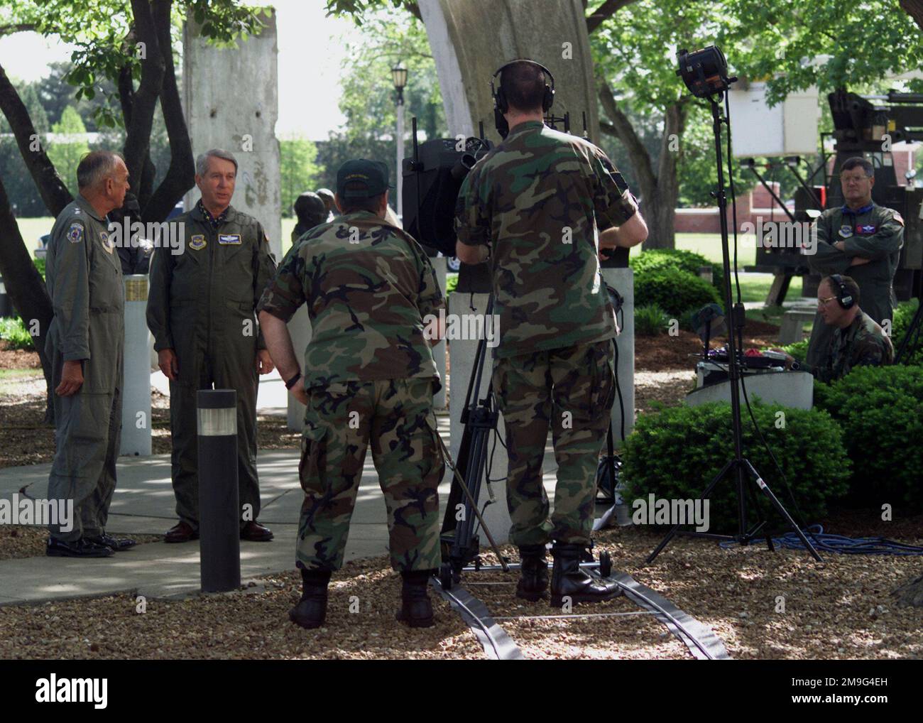 Former Military Airlift Command Commander and the first US ...