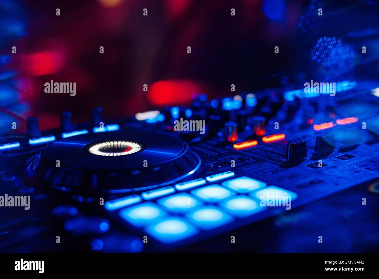 music mixer DJ controller Board for professional mixing of electronic ...