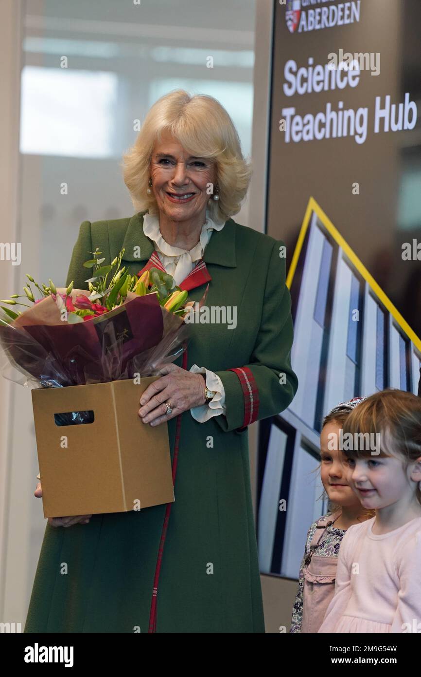 Queen elspeth hi-res stock photography and images - Alamy