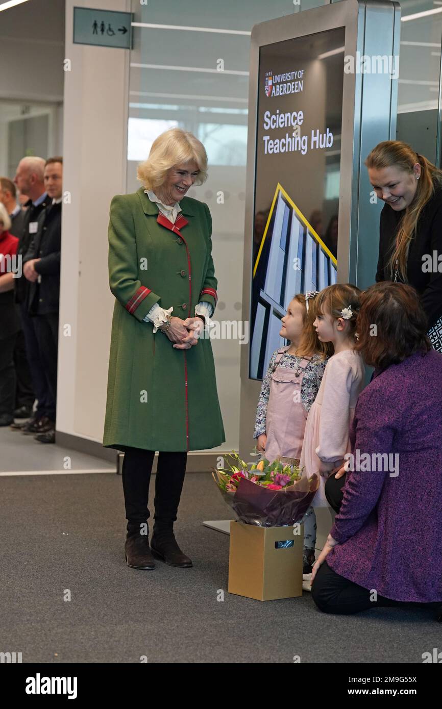 Queen elspeth hi-res stock photography and images - Alamy