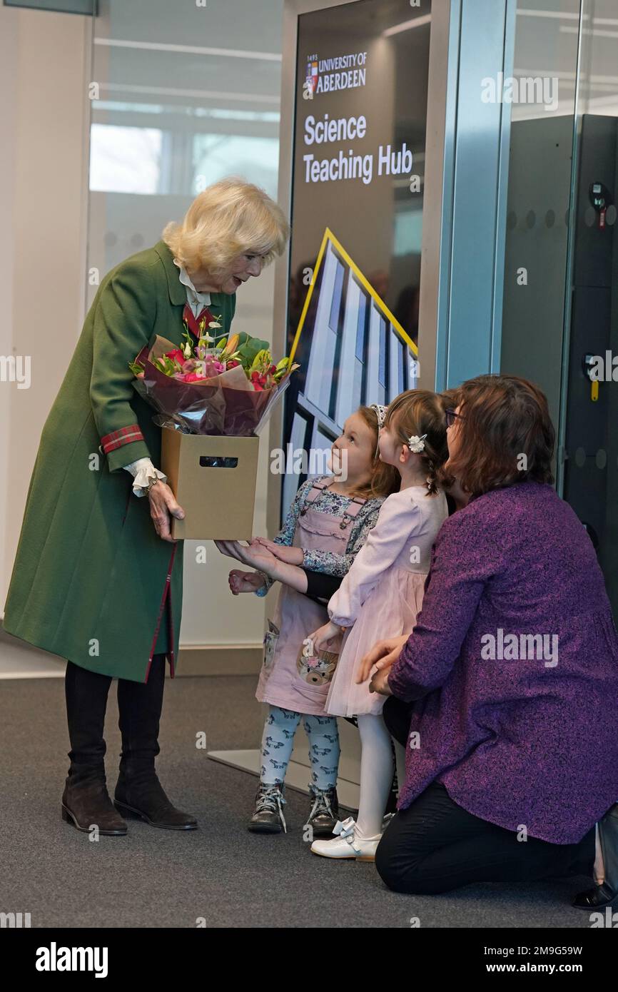 Queen elspeth hi-res stock photography and images - Alamy