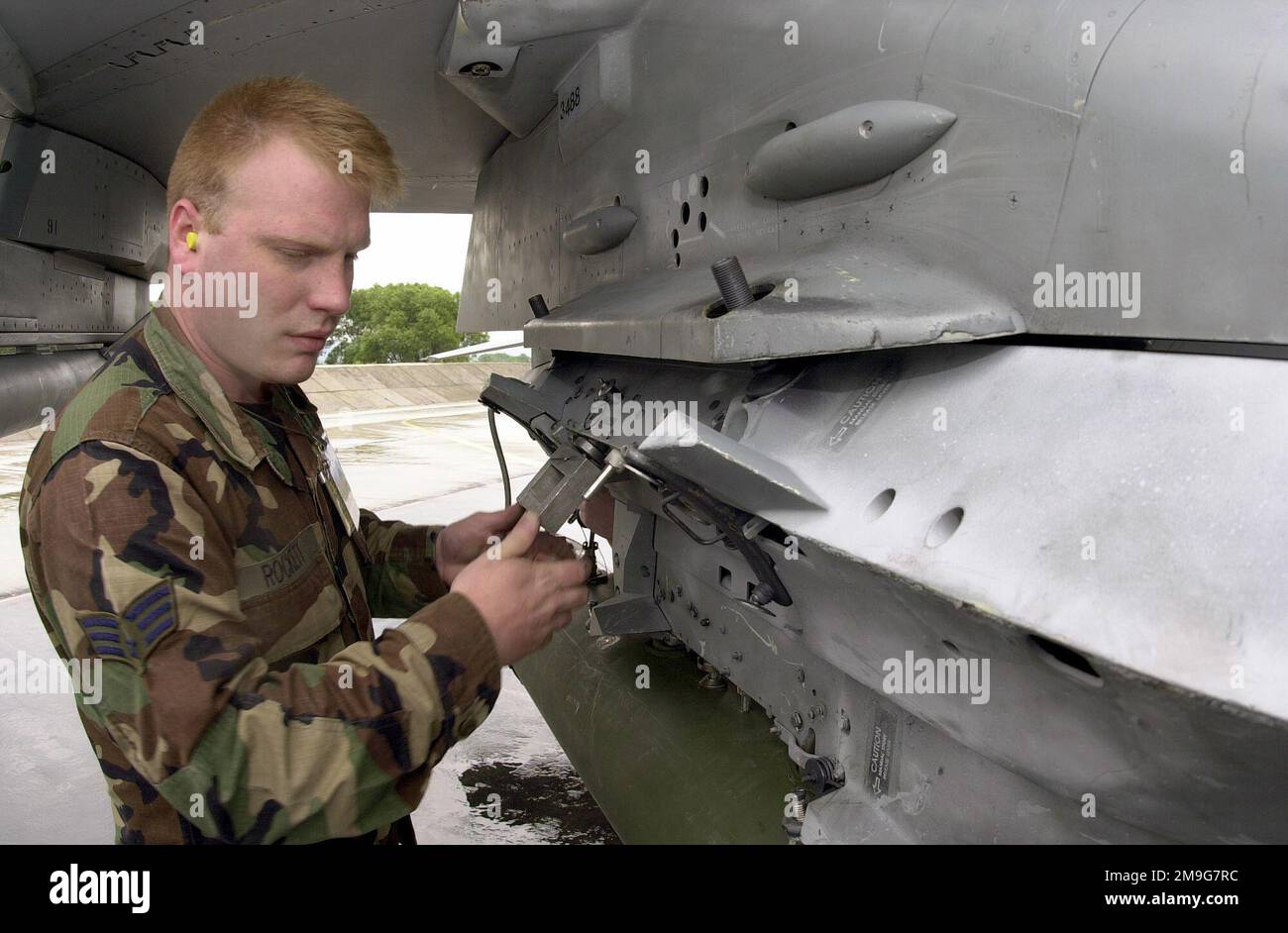 US Air Force SENIOR AIRMAN Terry Rockett, 31st Maintenance Squadron ...