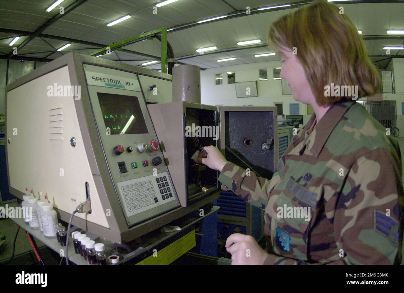 Non destructive inspection hi-res stock photography and images - Alamy