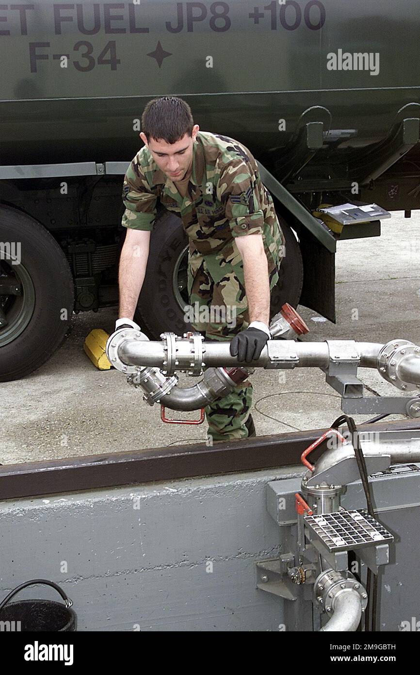 R 11 fuel truck hi-res stock photography and images - Alamy