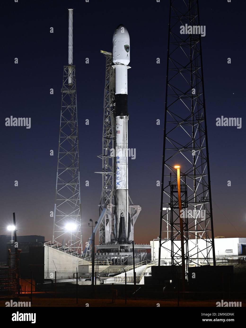 A SpaceX Falcon is being prepared to launch from Complex 40A at the ...