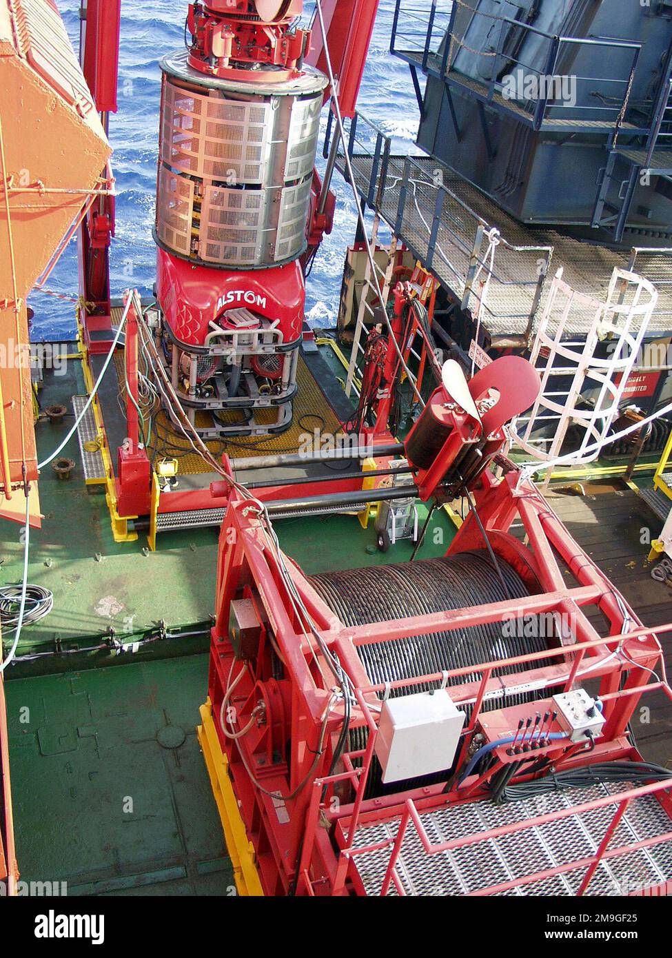 010808-N-0715P-017. Base: Dsv Rockwater 2 Scene Major Command Shown ...