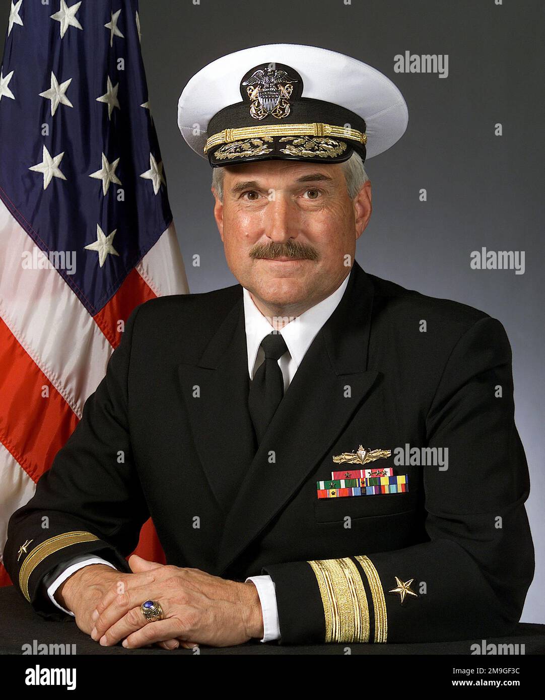 Knapp uniform hi-res stock photography and images - Alamy