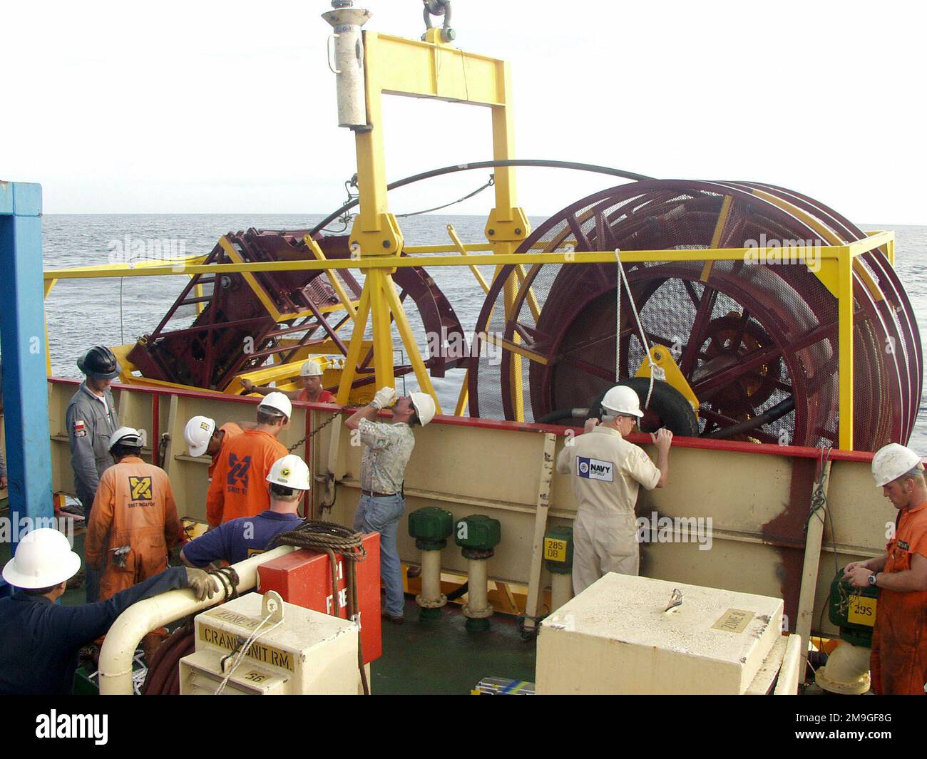 010810-N-0715P-002. Base: Dsv Rockwater 2 Scene Major Command Shown ...