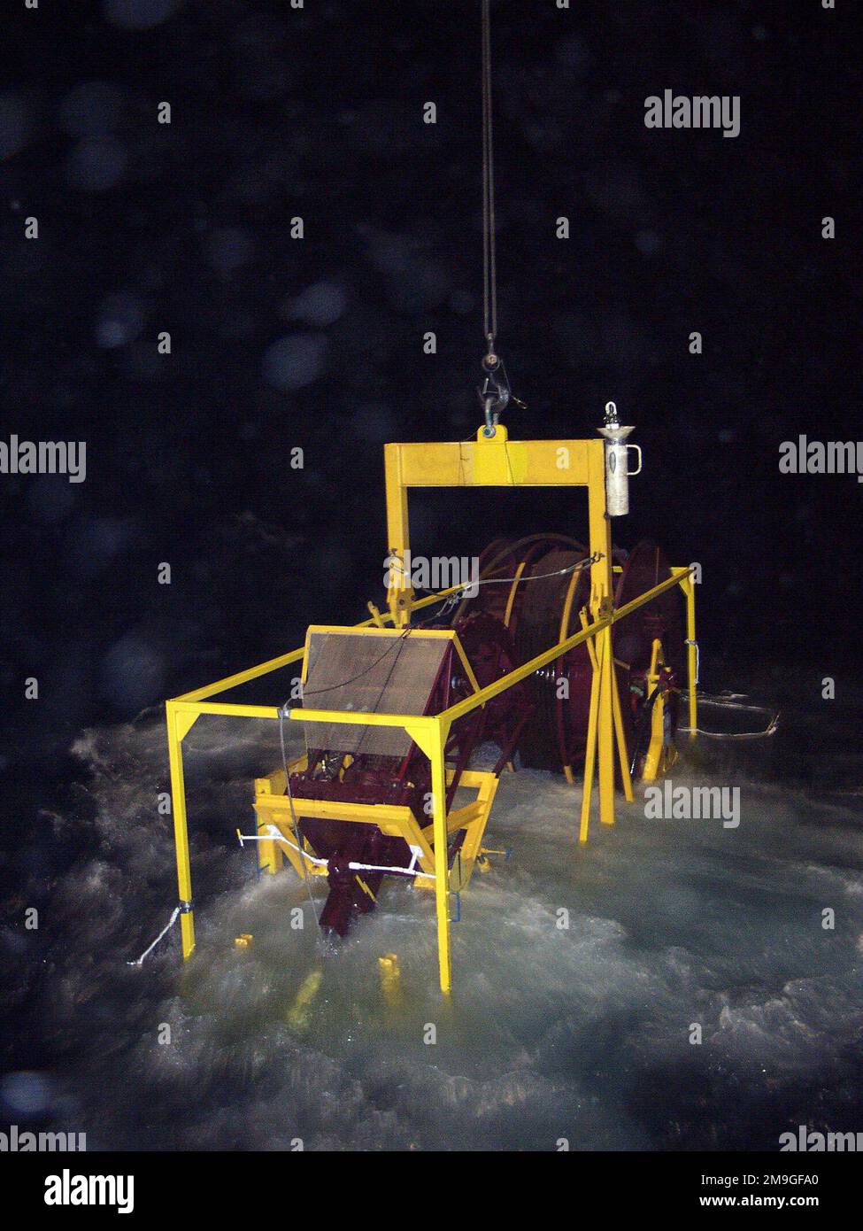 010810-N-0715P-008. Country: Pacific Ocean (POC) Scene Major Command ...