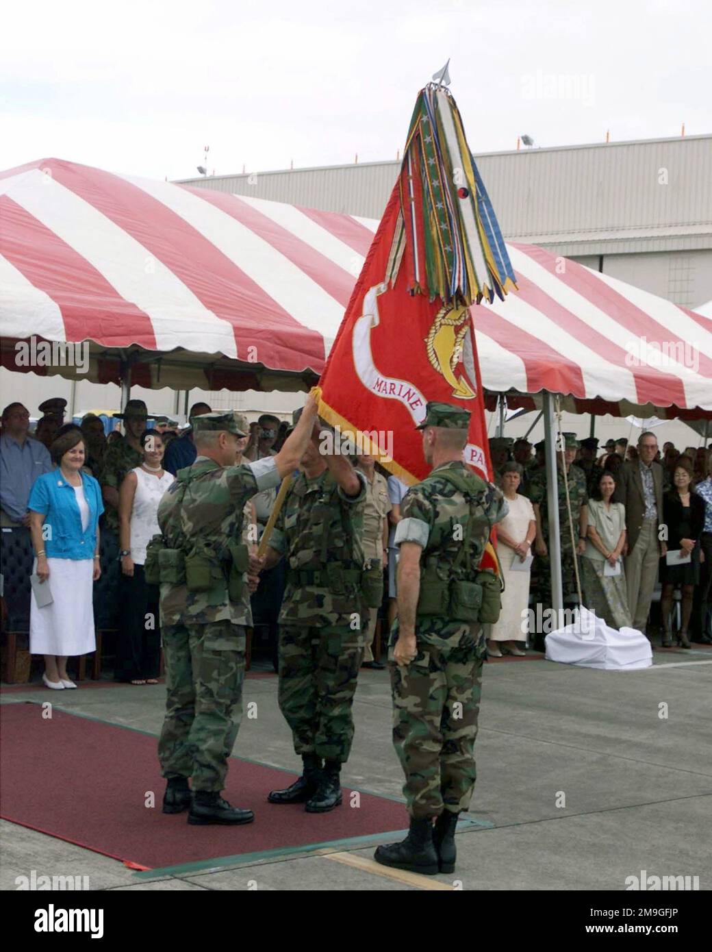 Lieutenent General (LTGEN) Libutti and LTGEN Hailston perform the ...