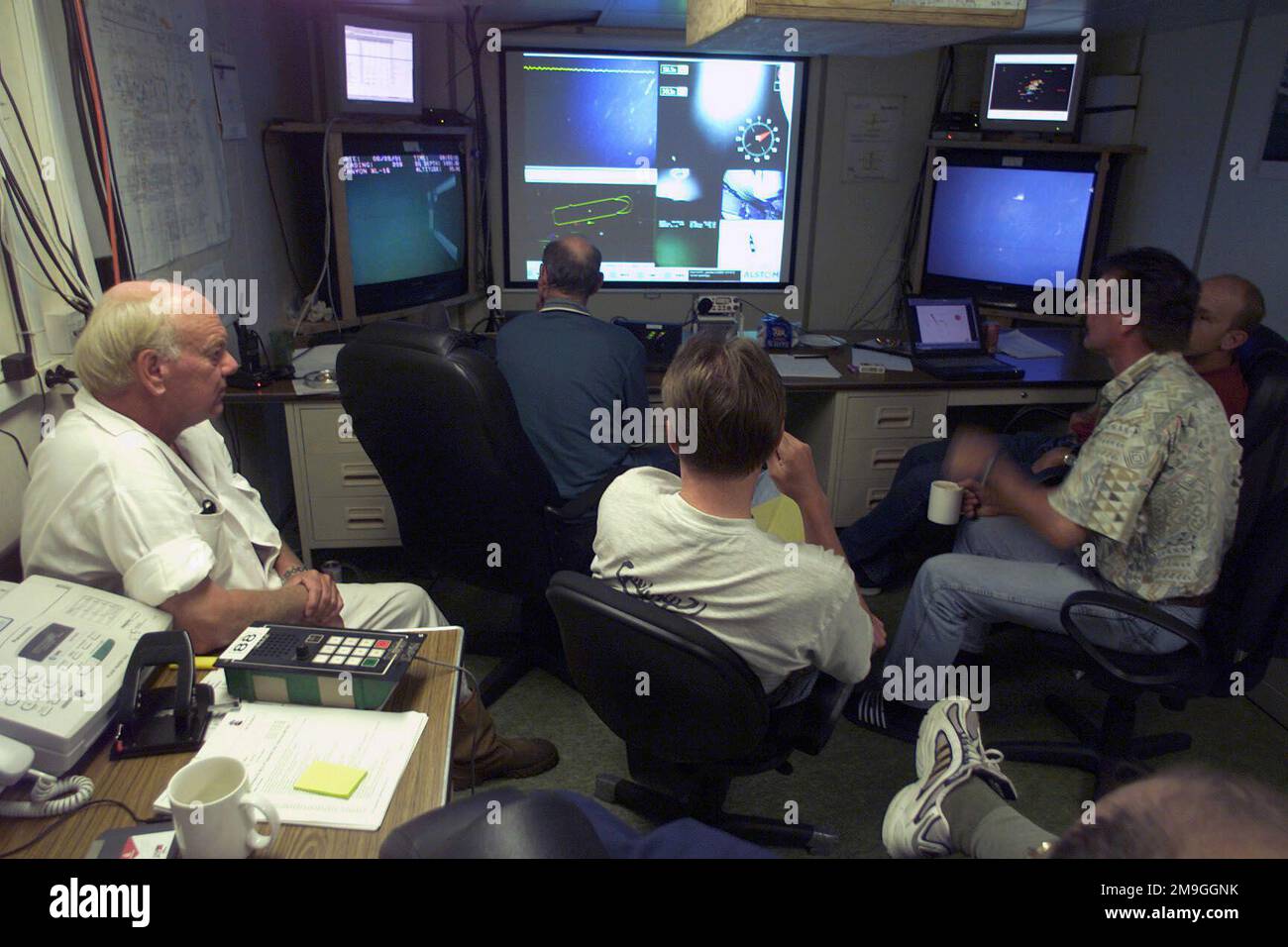 010825-N-2513W-001. Base: Dsv Rockwater 2 Scene Major Command Shown ...