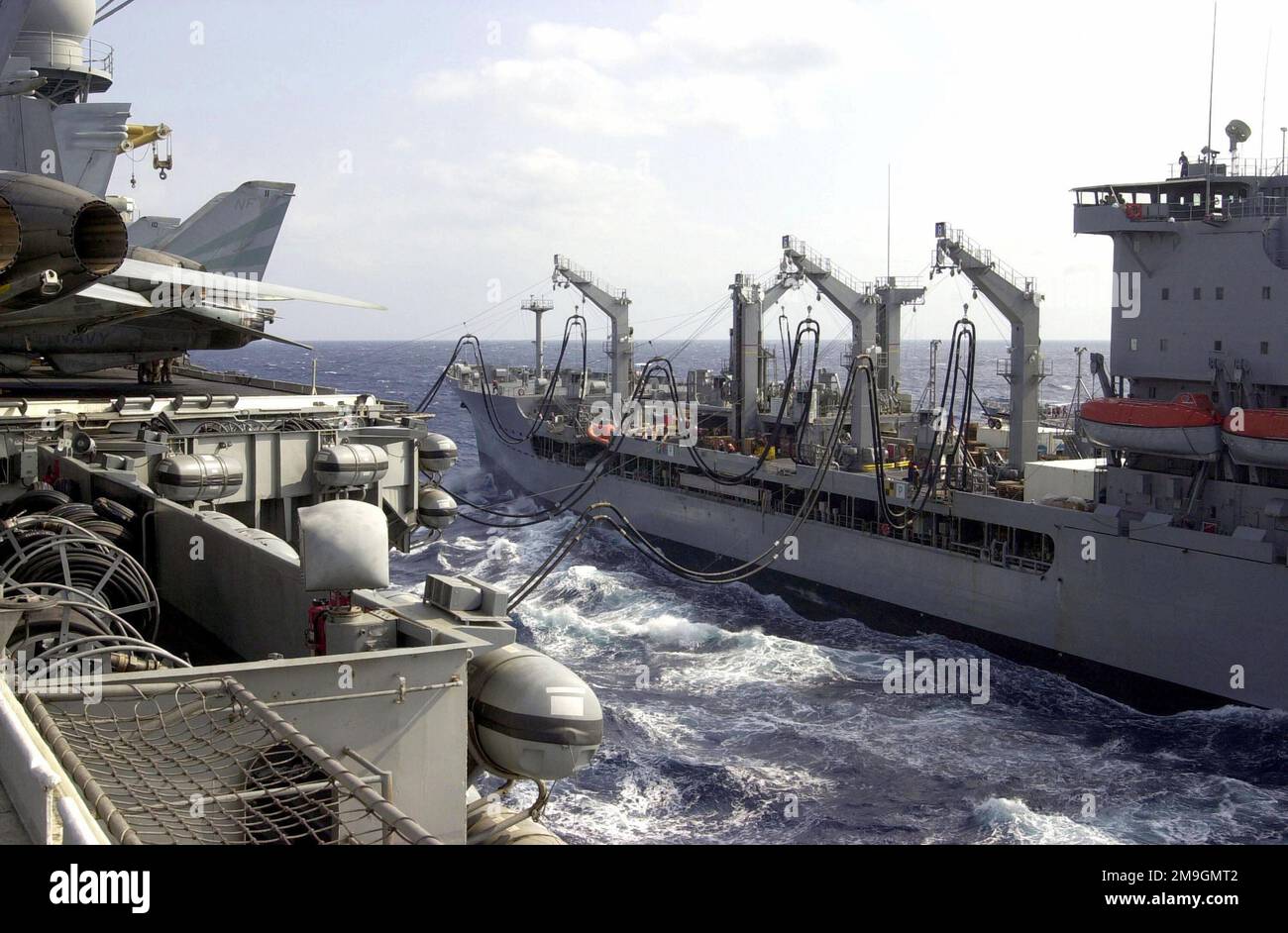 Uss kitty hawk pao hi-res stock photography and images - Alamy