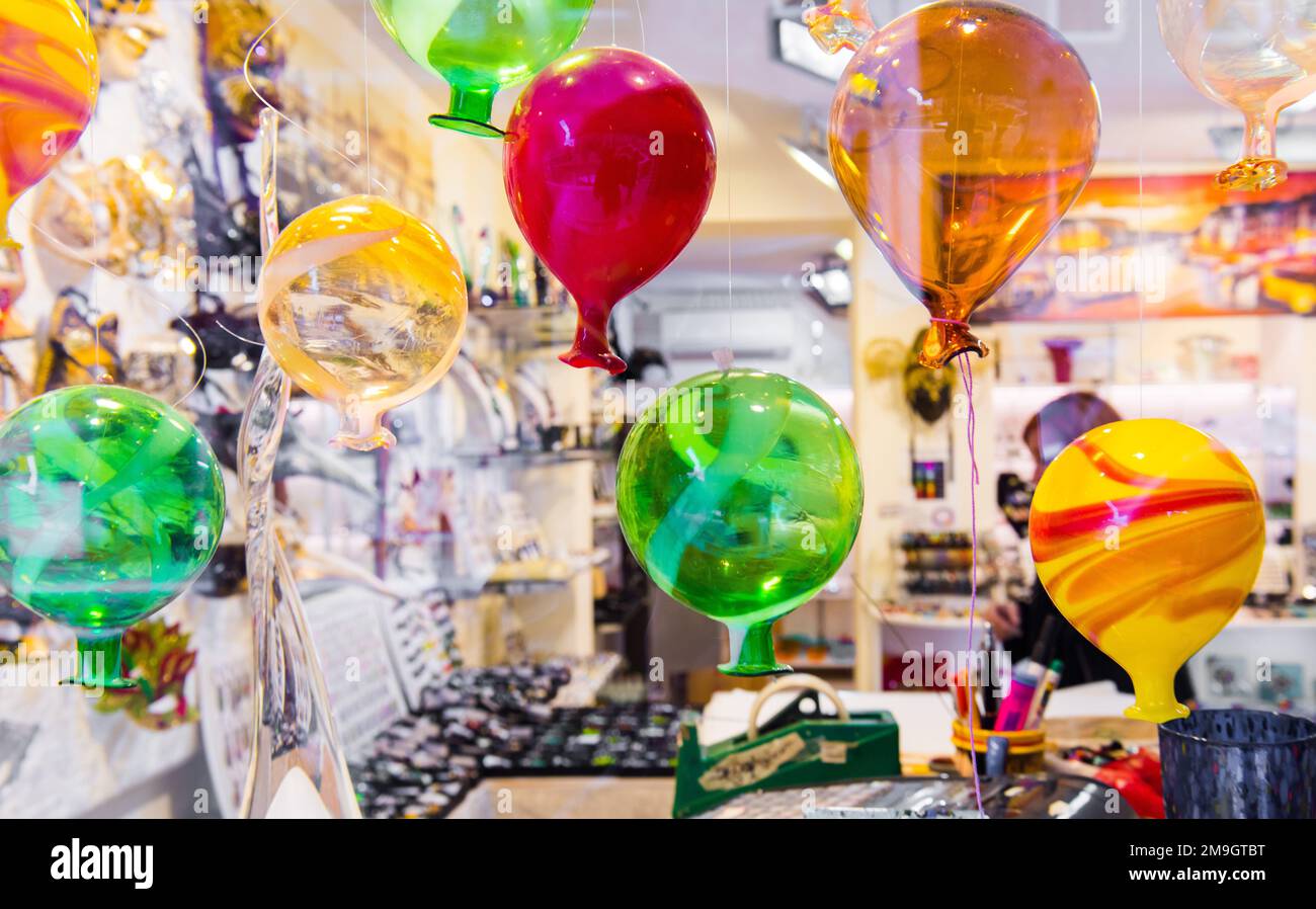 Famous Murano Glass. Tradional Murano glass figures in store. MURANO ...