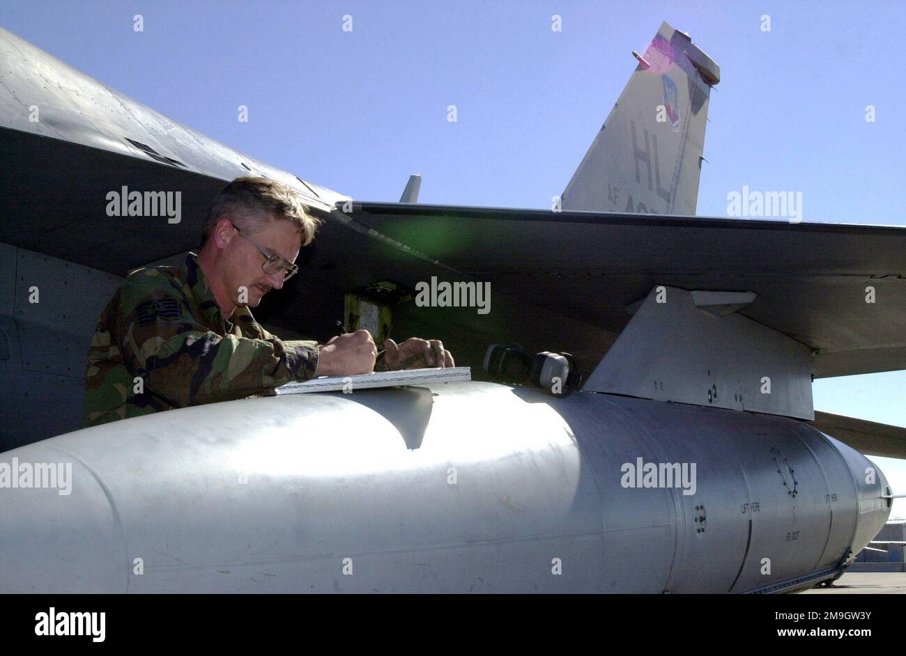 Technical Sergeant Eric McKinley, USAF, Crewchief for the 421st Fighter ...