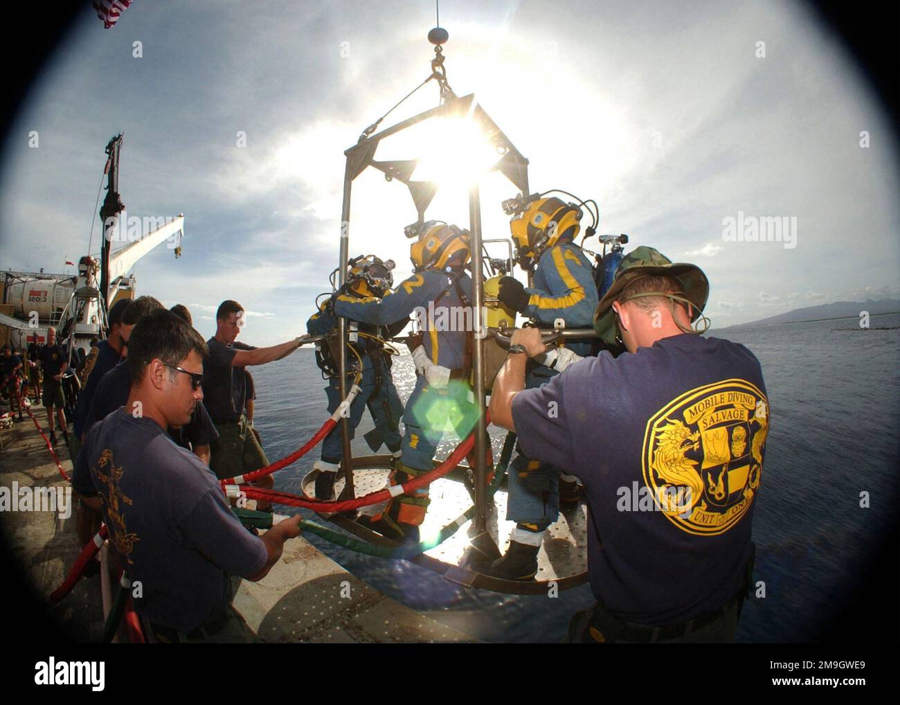 011019-N-3093M-036. Base: Crowley 450-10 Barge Scene Major Command ...