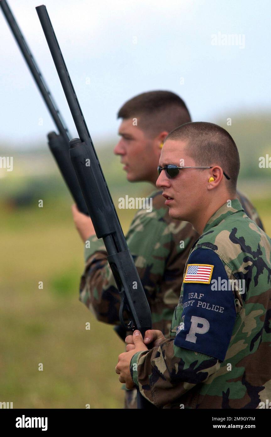 Air Force Security Forces members from the 28th Air Expeditionary Wing ...