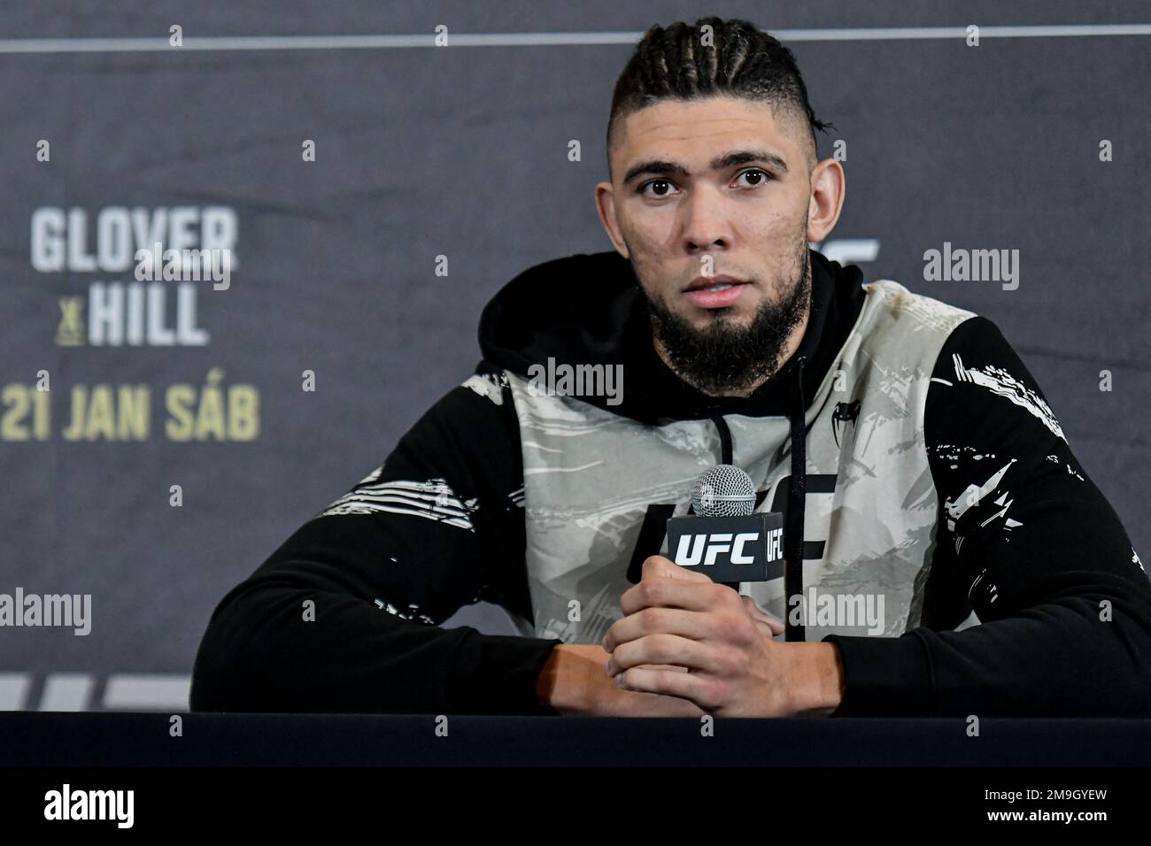 Johnny walker ufc hi-res stock photography and images - Alamy