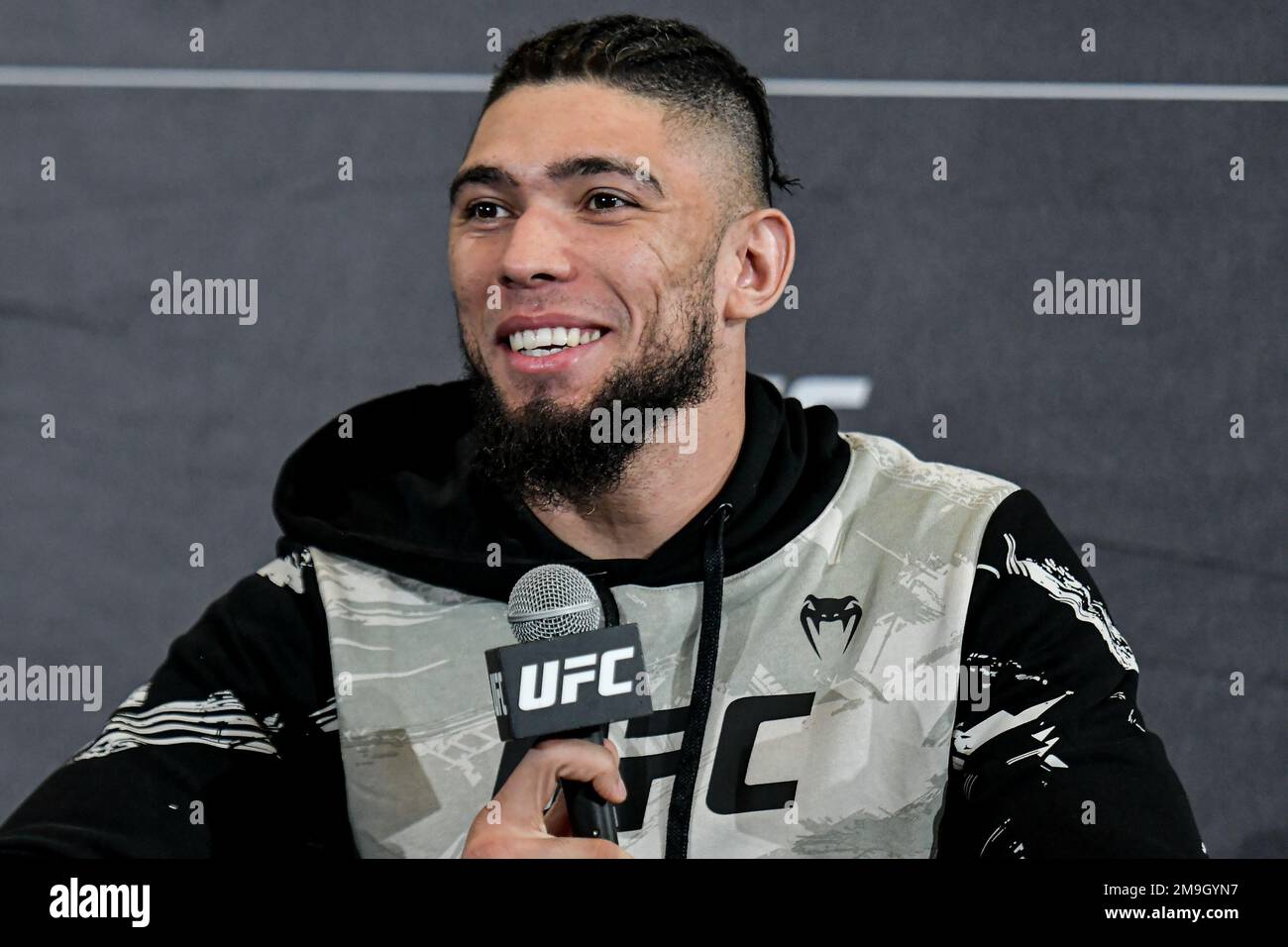 Johnny walker ufc hi-res stock photography and images - Alamy