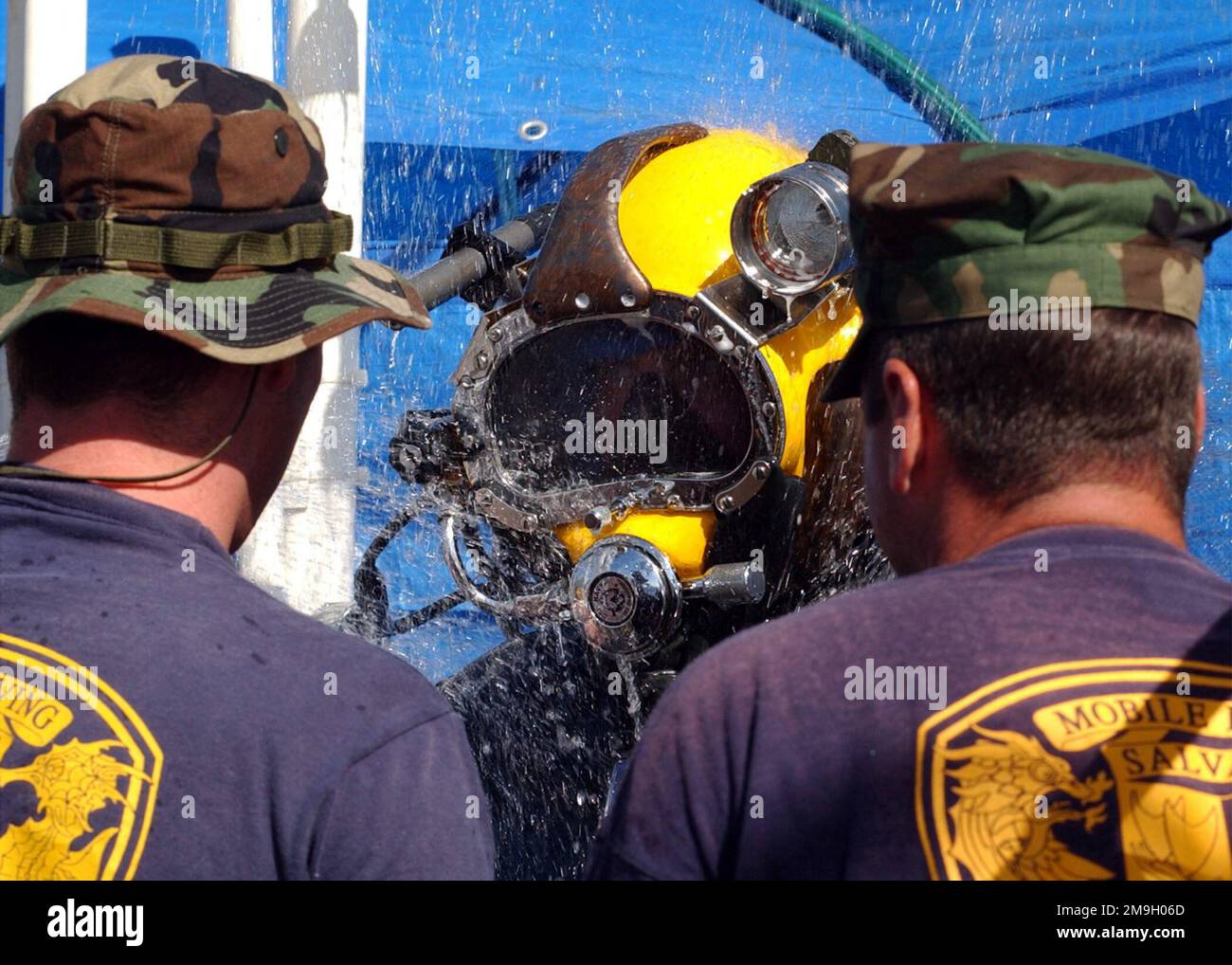 011030-N-3093M-016. Base: Crowley 450-10 Barge Scene Major Command ...