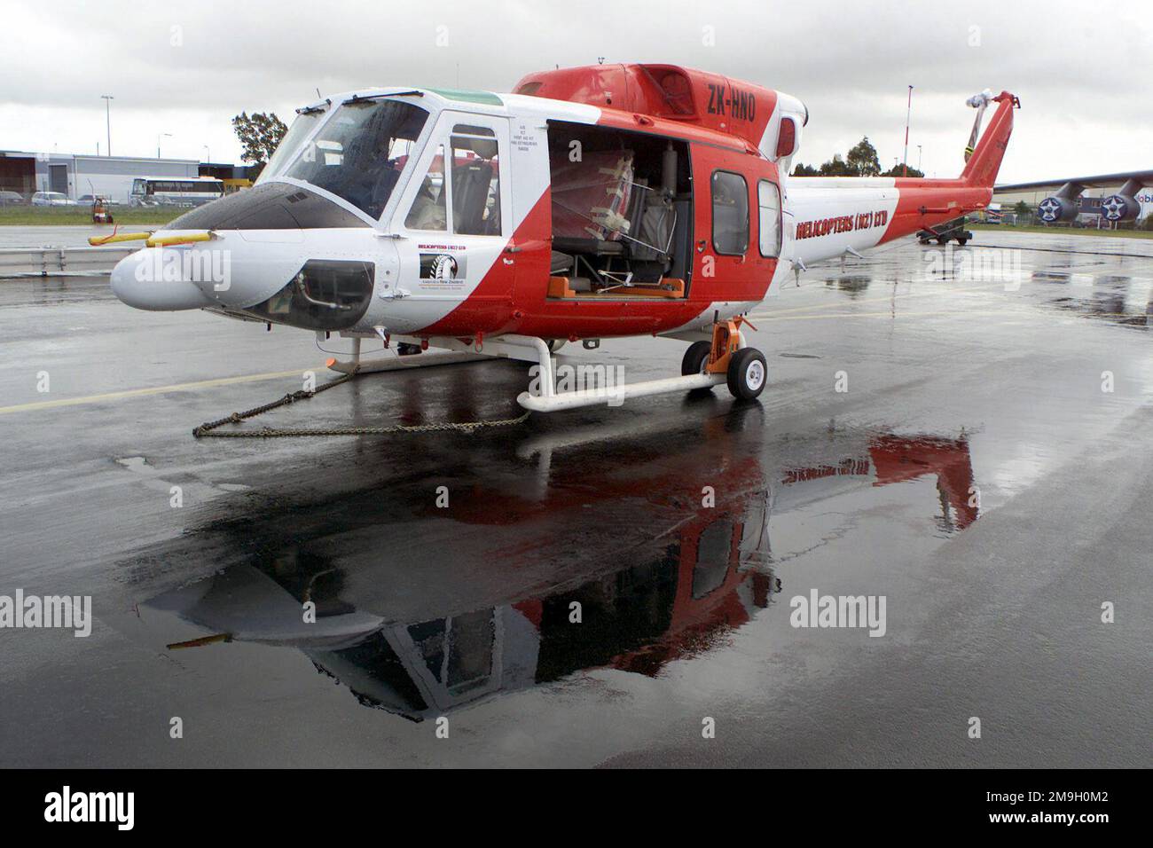 Helicopter on the ramp hi-res stock photography and images - Alamy
