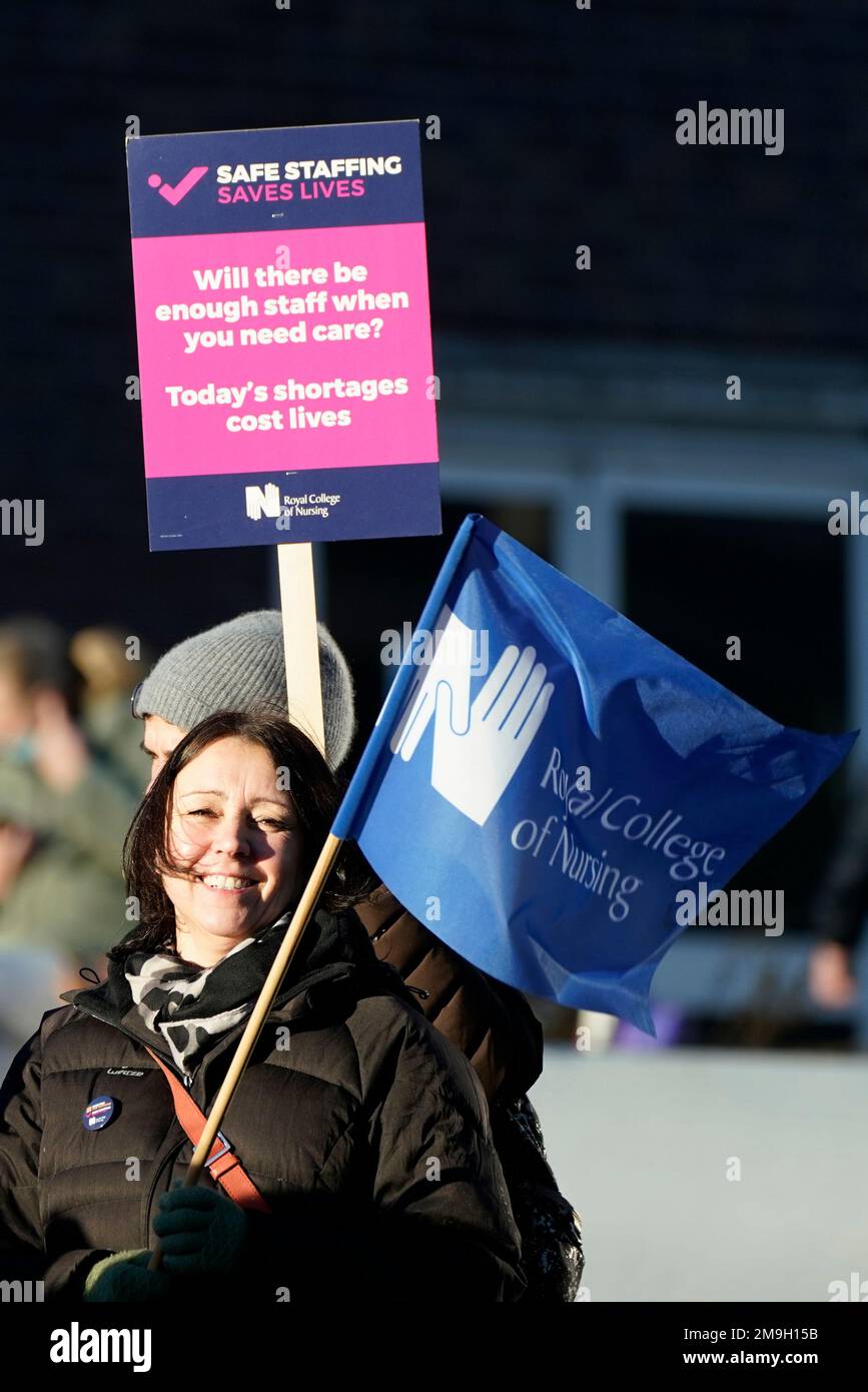Members of the Royal College of Nursing (RCN) on the picket line ...