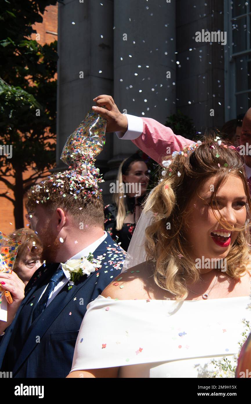 Chelsea, London, UK. 16th June, 2022. A happy couple get married at ...