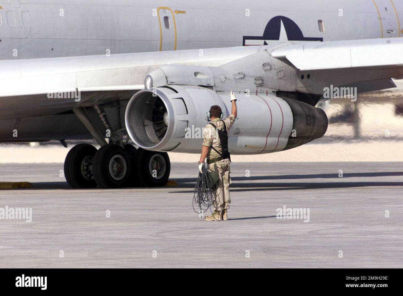 Engine run up hi-res stock photography and images - Alamy