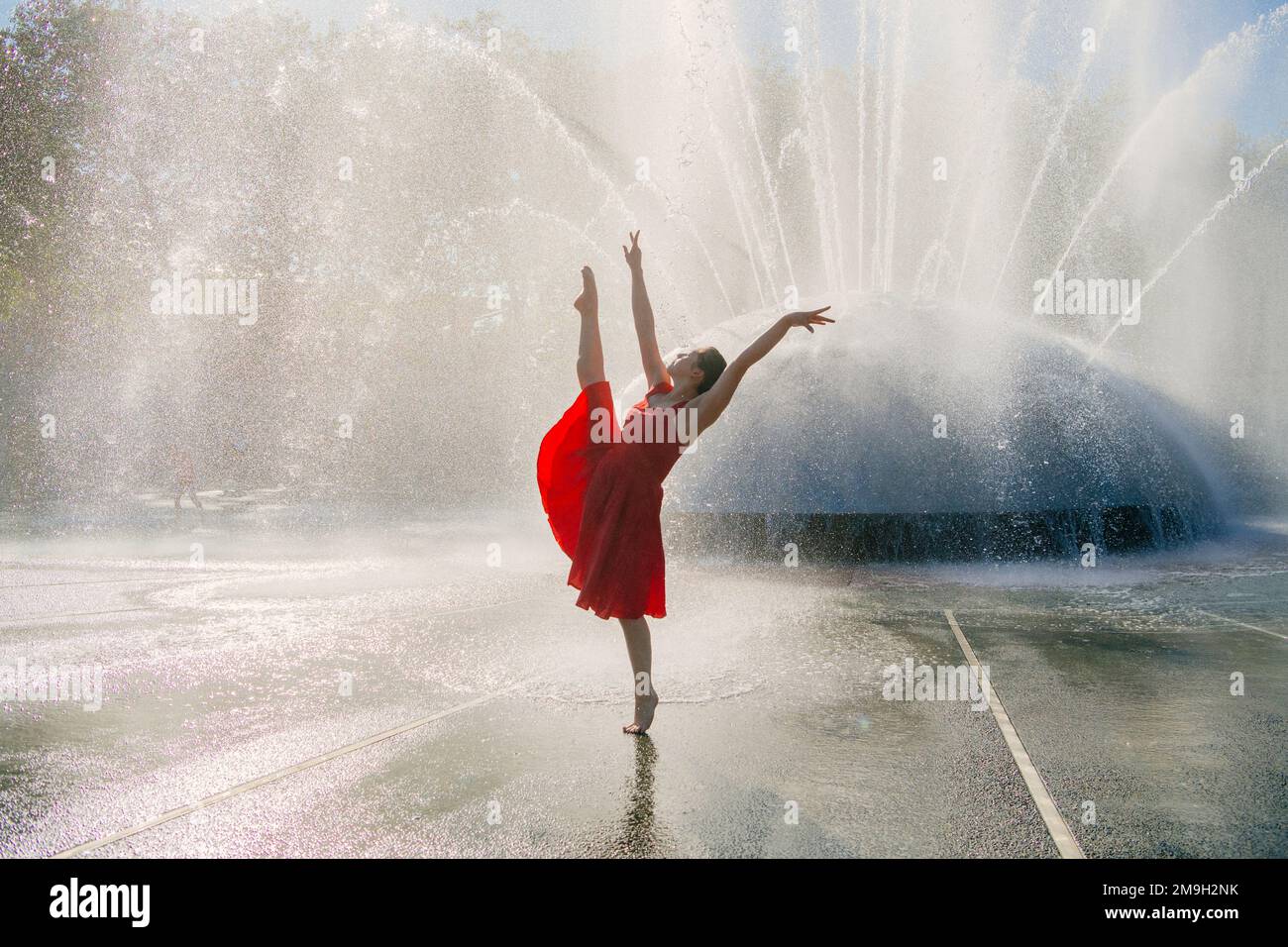 Ballet person hi-res stock photography and images - Alamy
