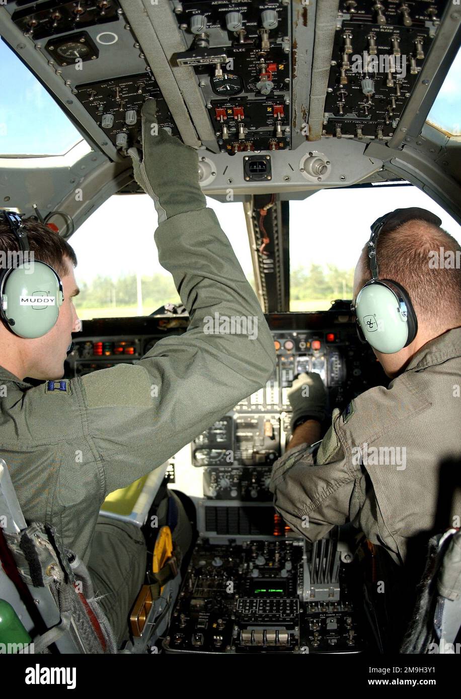 Joint direct attack munitions hi-res stock photography and images - Alamy