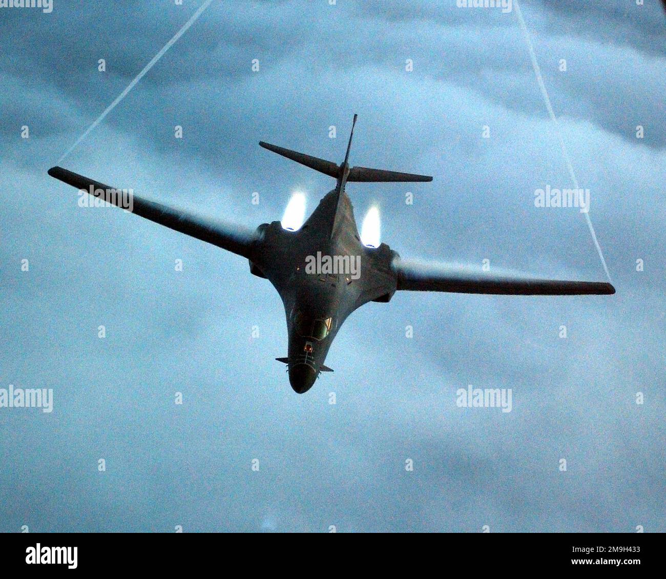 A B-1B Lancer from the 28th Air Expeditionary Wing (EW), heads for ...