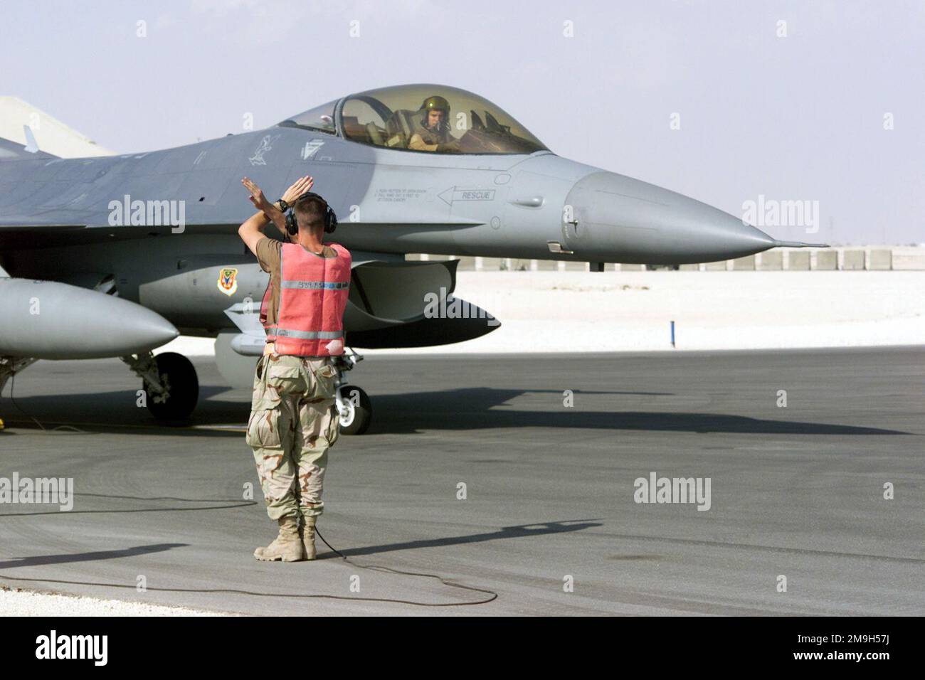 An F-16 Falcon from the 389th Fighter Squadron (FS) comes to a stop ...
