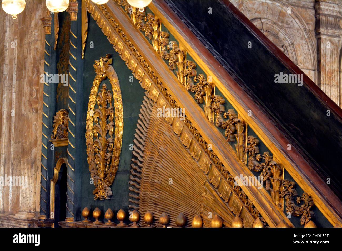 Details of prayer niche and mosque pulpit of The great mosque of ...