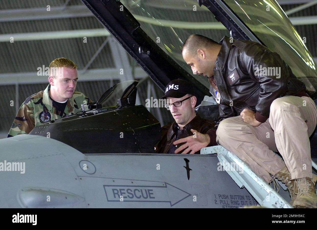 011207-F-9269H-020. Subject Operation/Series: NORTHERN WATCH Base ...