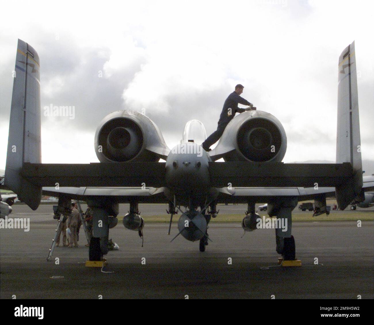 011208-F-1413J-010. Subject Operation/Series: SOUTHERN WATCH 2001 Base: Lajes Field Country ...