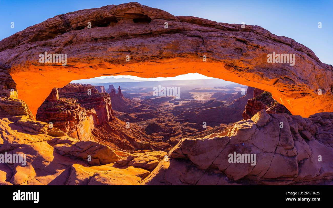 Landscape with natural arch in desert, Mesa Arch, Island in the Sky ...