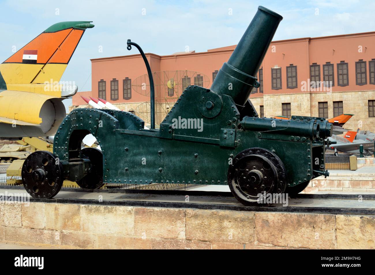 Cairo, Egypt, January 7 2023: old Coastal gun mounted on iron rails ...