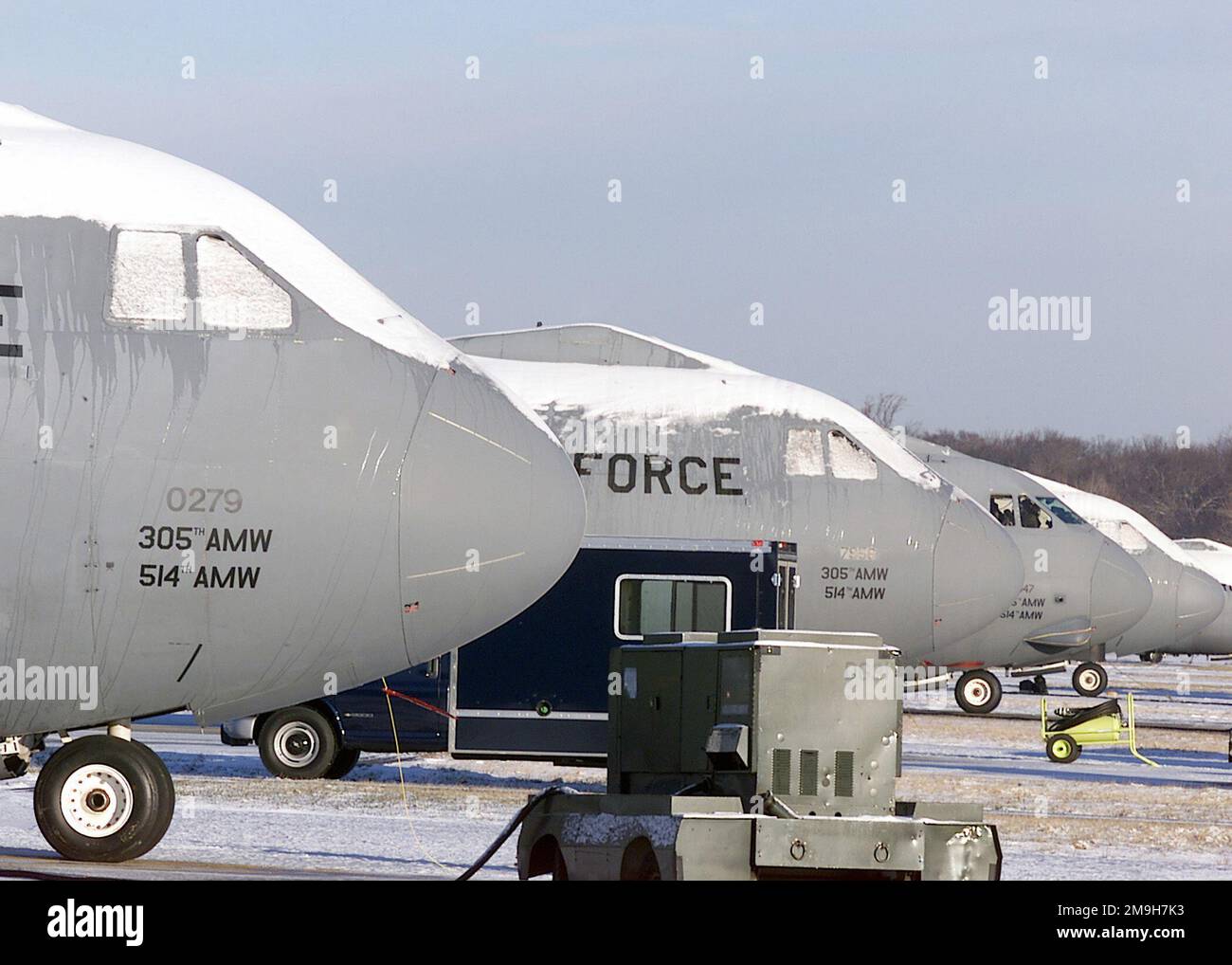 03 305 air mobility wing public hi-res stock photography and images - Alamy